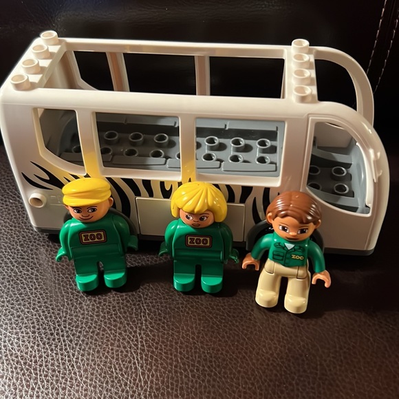 Lego | Toys | Lego White Duplo Bus With Zebra Stripes 64642 Plus 3 ...